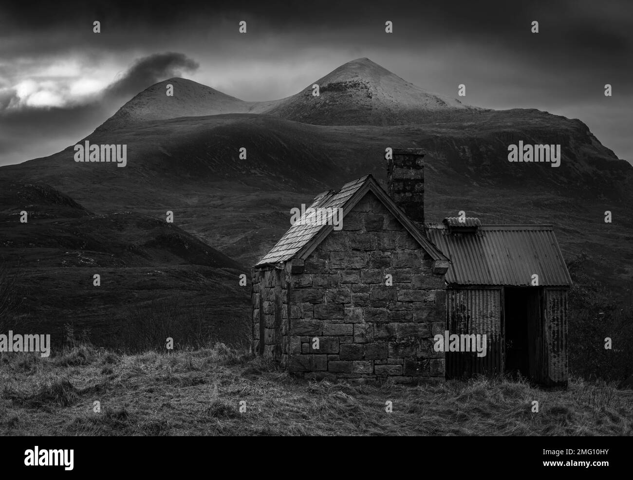 Scottish bothy Black and White Stock Photos & Images - Alamy