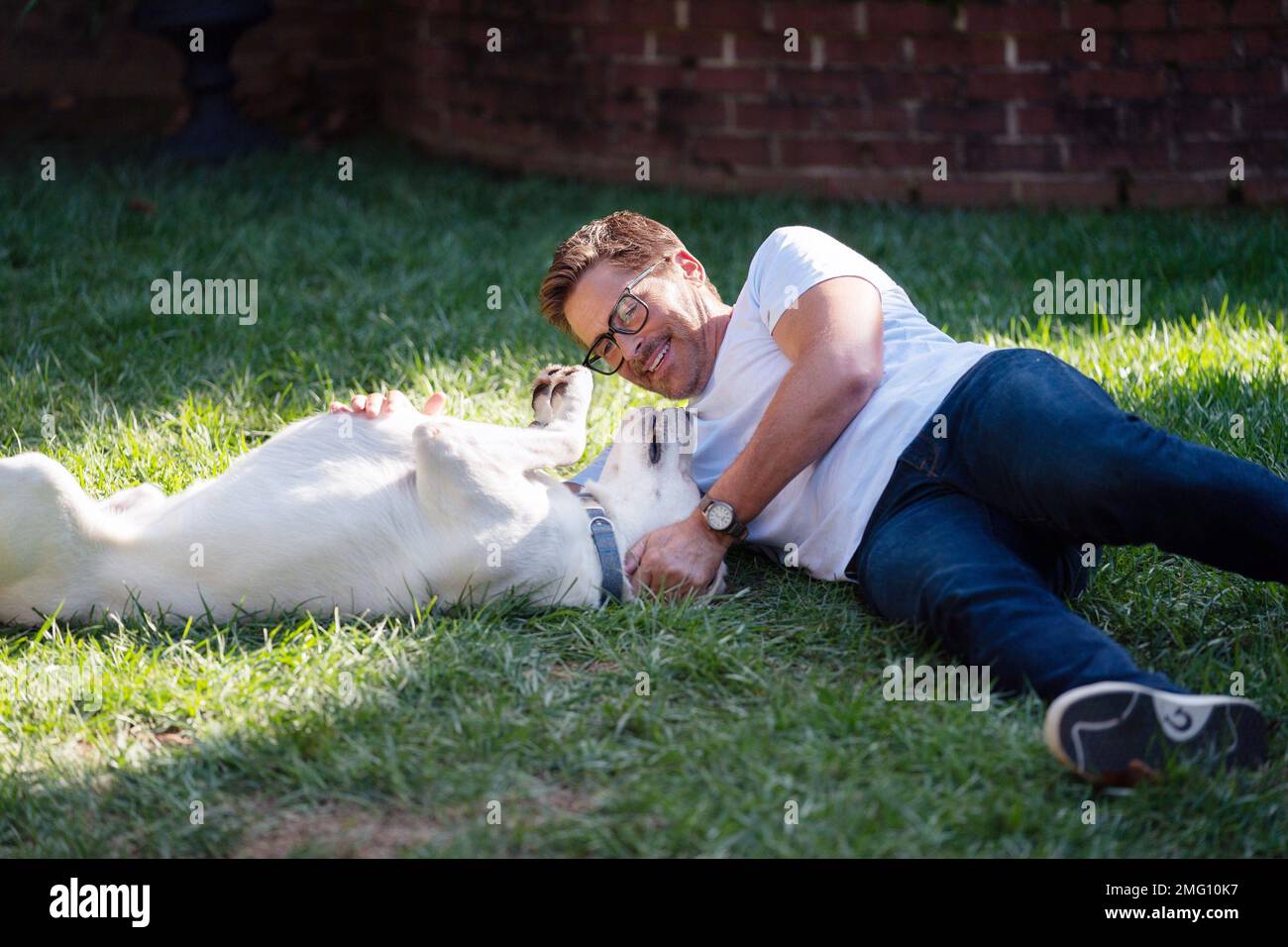 DOG GONE, Rob Lowe, 2023. ph: Bob Mahoney / © Netflix / Courtesy ...