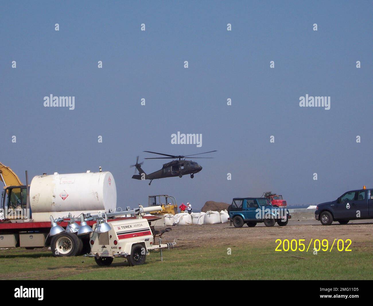 Coast Guard on Scene Damages - 26-HK-82-51. CG On Scene Damages ...