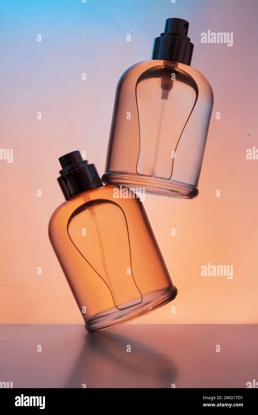 With a gradient background hi-res stock photography and images - Alamy