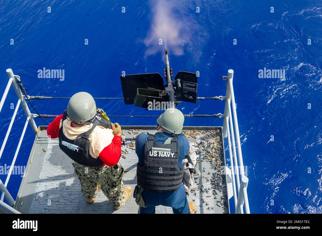 PHILIPPINE SEA (Aug. 20, 2022) – Electrician’s Mate 2nd Class Andrew ...