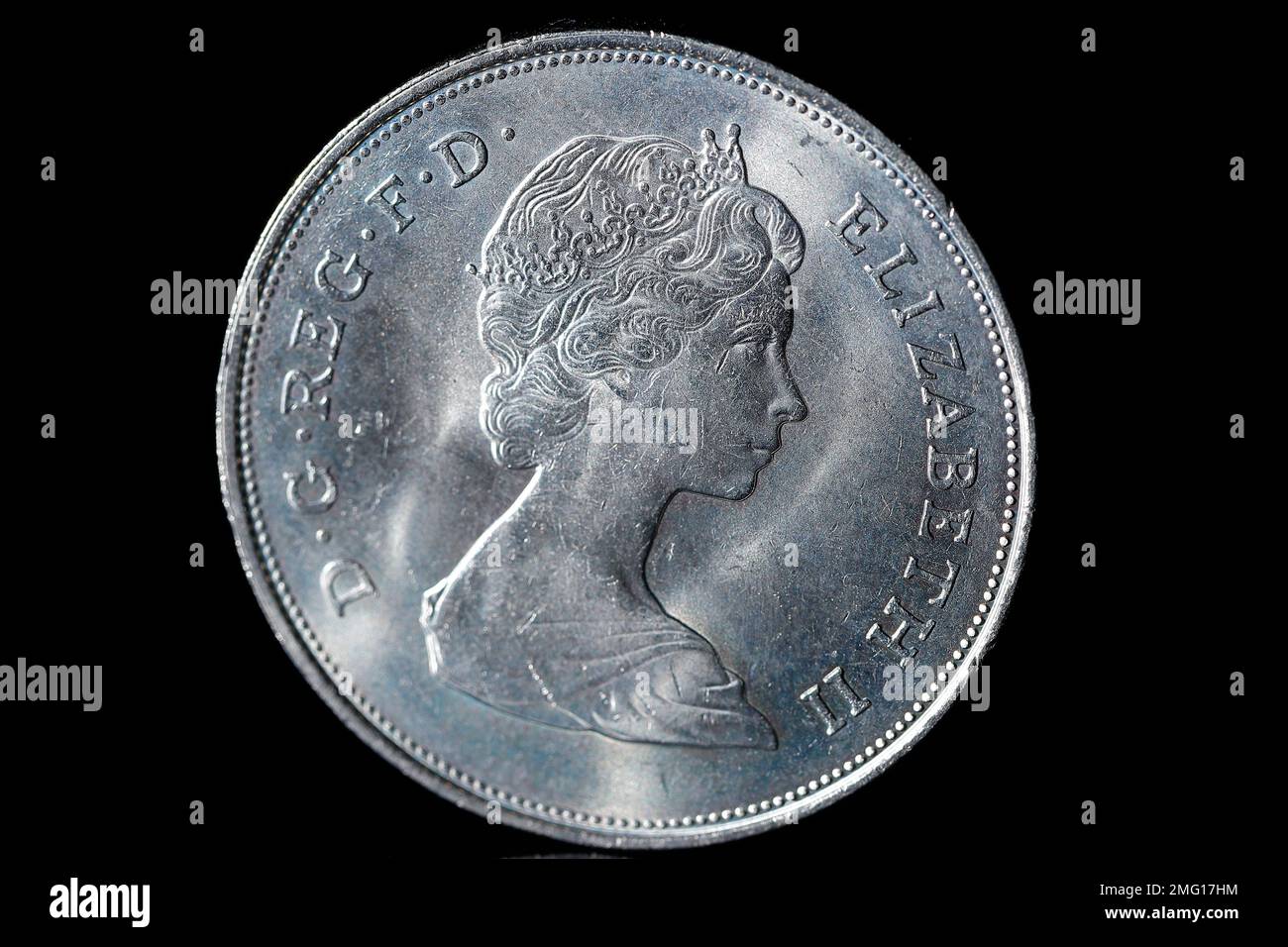 The 2nd coin portrait of Queen Elizabeth II featured on a crown coin to ...