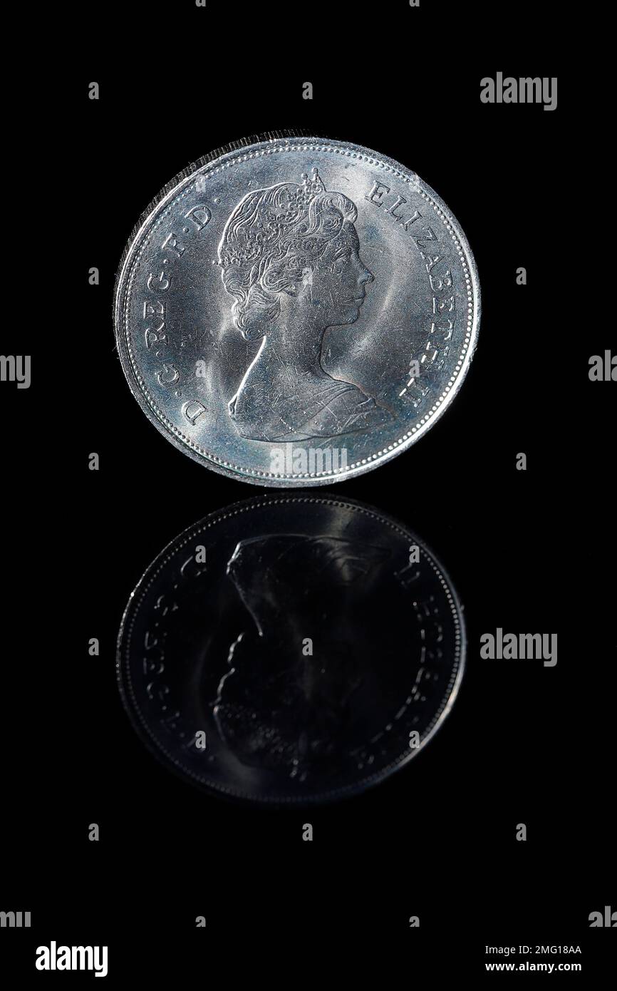 The 2nd coin portrait of Queen Elizabeth II featured on a crown coin to ...