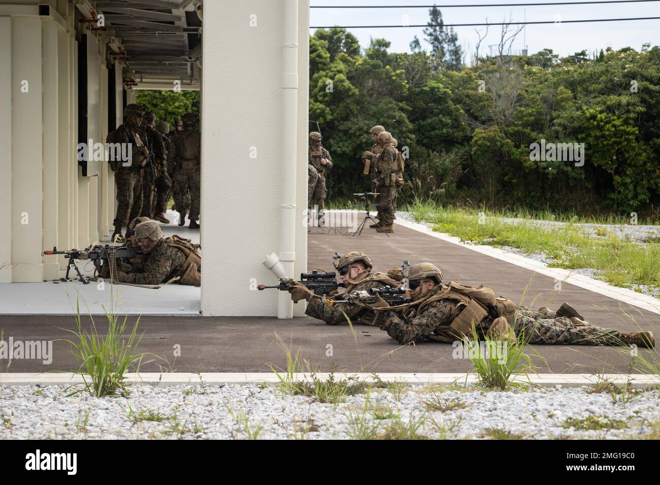 U.S. Marines with Battalion Landing Team 2/5, 31st Marine Expeditionary ...