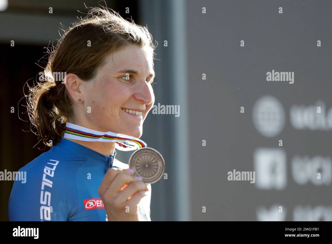 Italy's Elisa Longo Borghini shows her bronze medal of the women's ...
