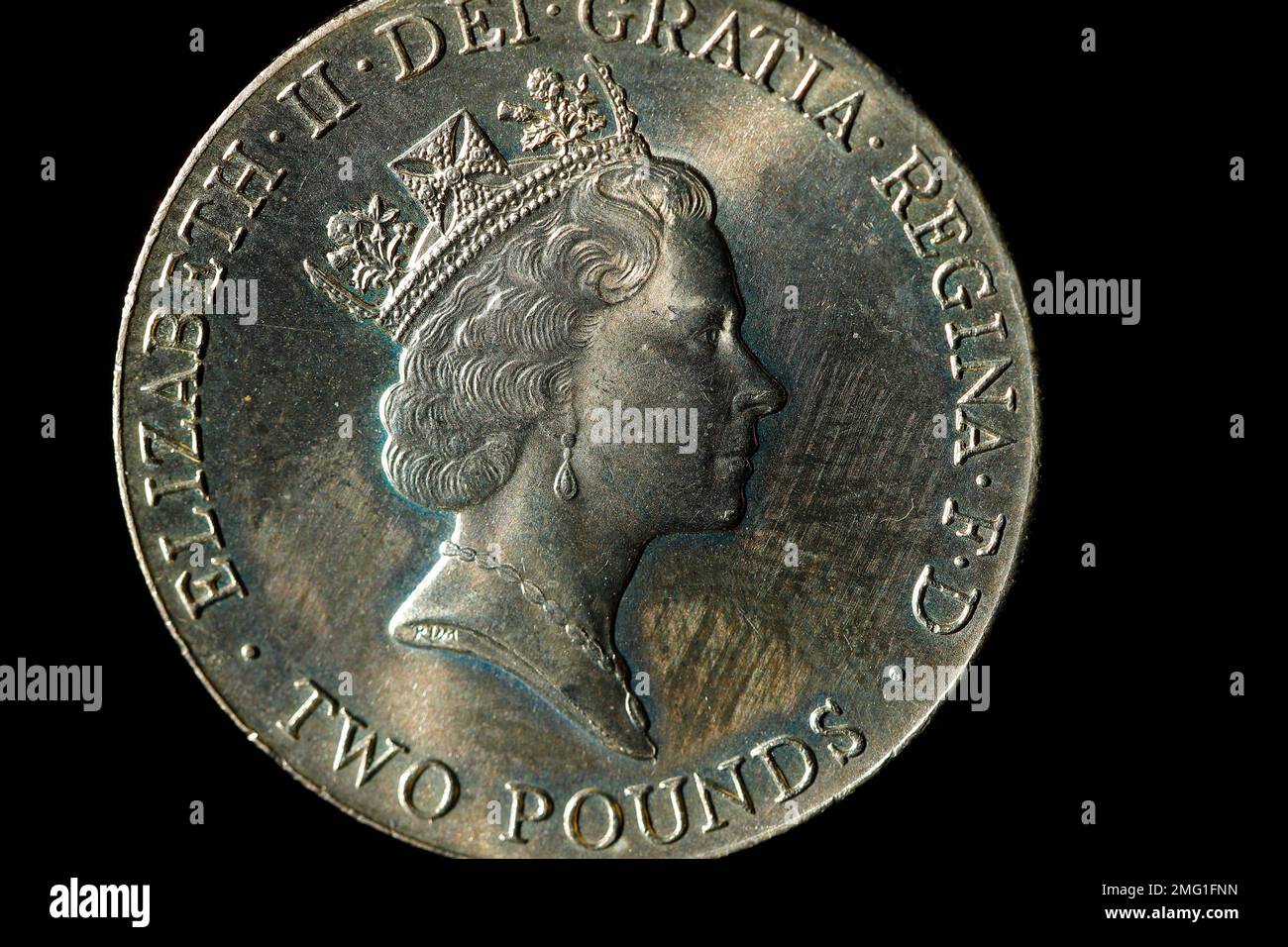 Raphael maklouf queen portrait hi-res stock photography and images - Alamy