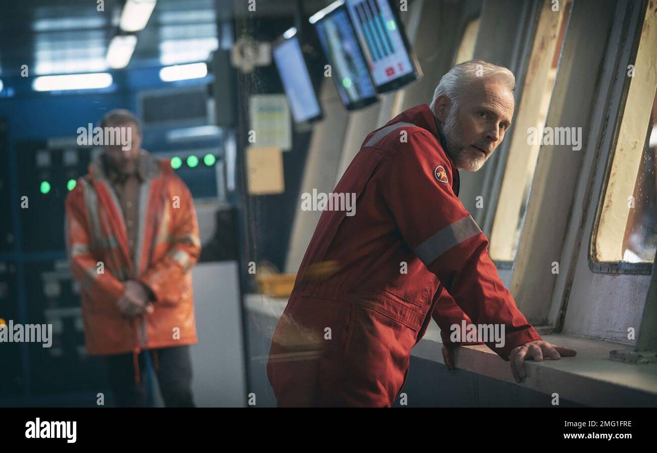 THE RIG, from left: Iain glen, Mark Bonnar, (Season 1, aired Jan. 6 ...