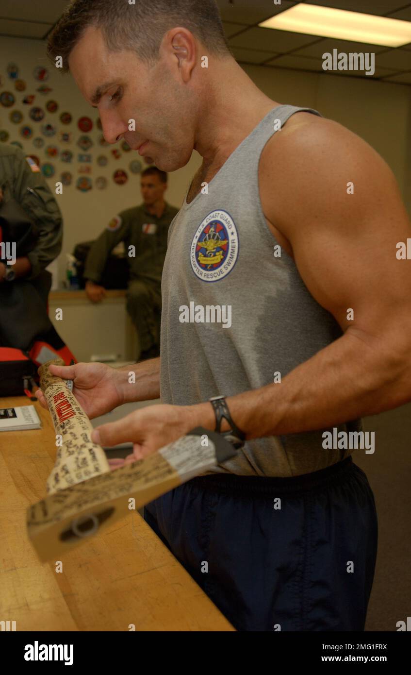 Coast Guard Structures - Air Stations - Operations - 26-HK-96-33 ...