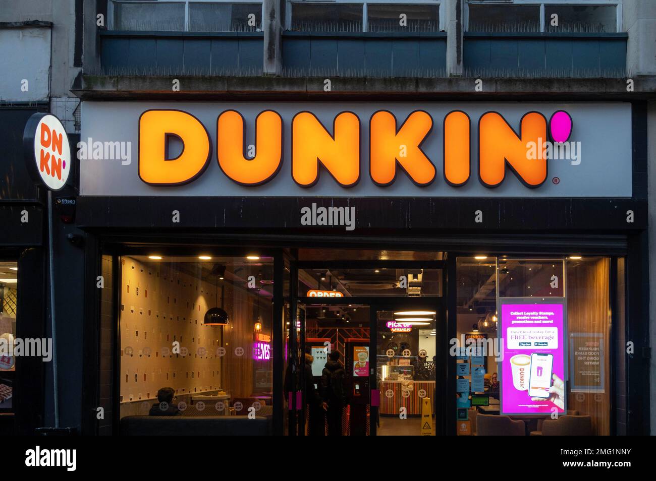 Dunkin donuts entrance hi-res stock photography and images - Alamy