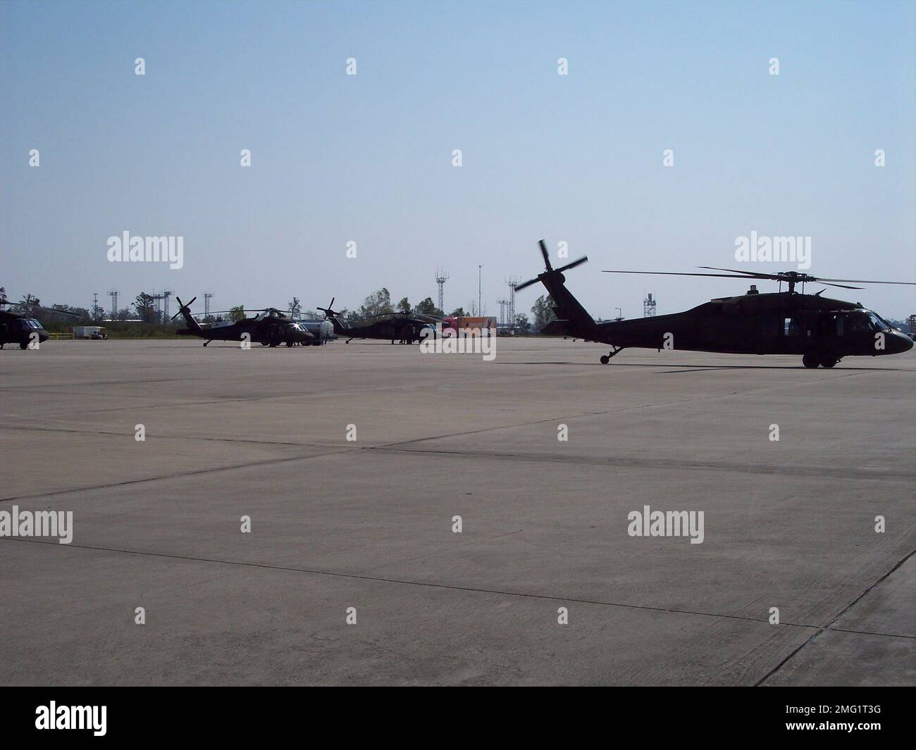 Aircrafts - Blackhawk - 26-HK-50-17. Blackhawks on flight line ...