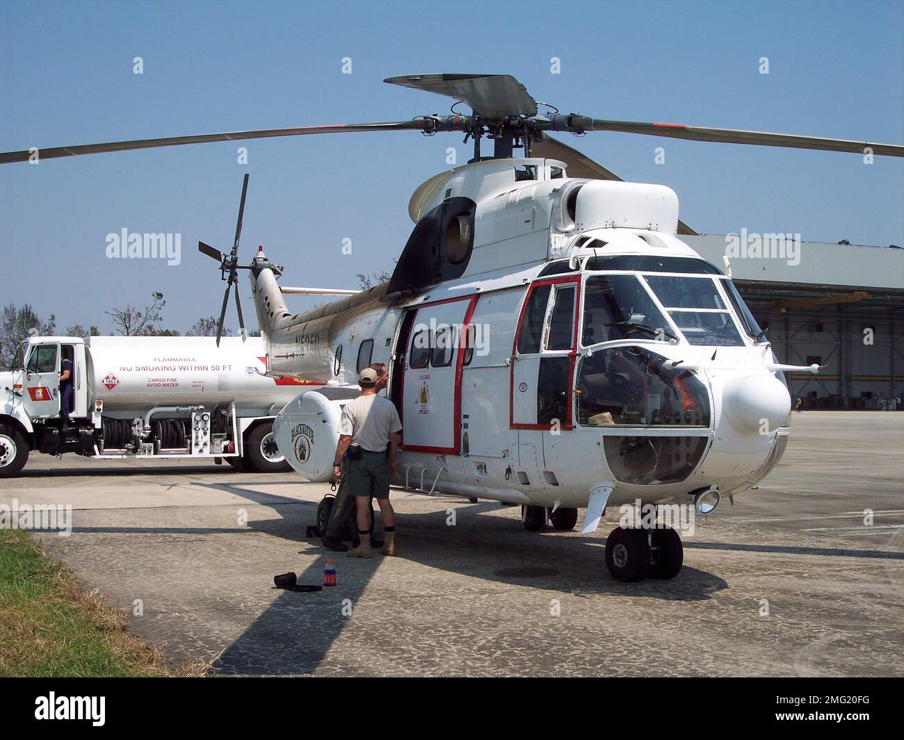 Aircrafts - Miscellaneous - 26-HK-56-6. Blackwater helicopter on ramp2 ...