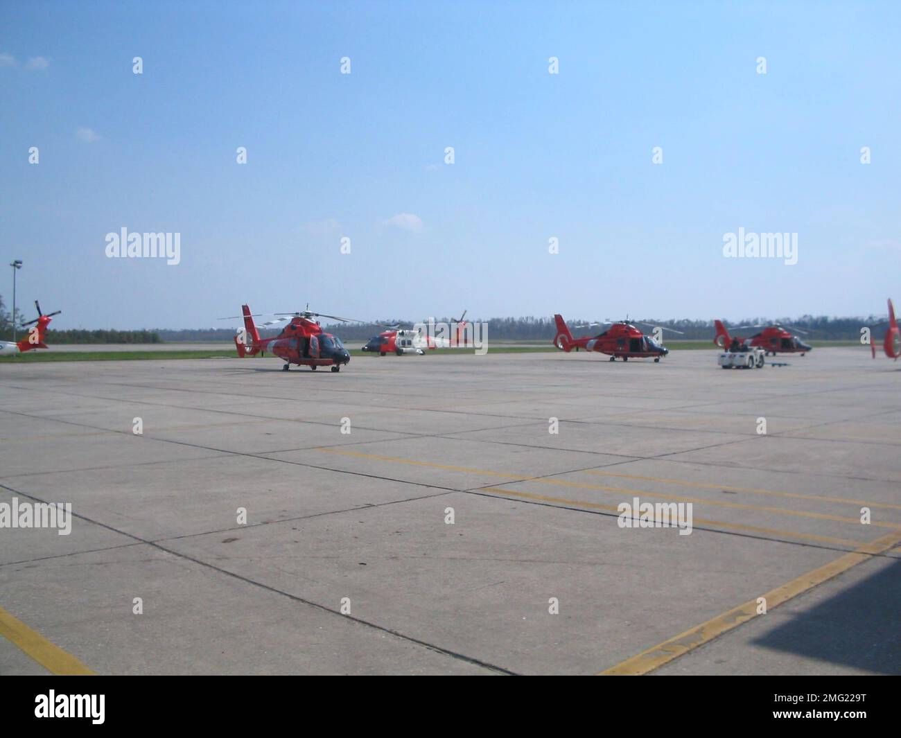 Katrina Response Ops - Coast Guard Air Station - Clearwater, Florida ...