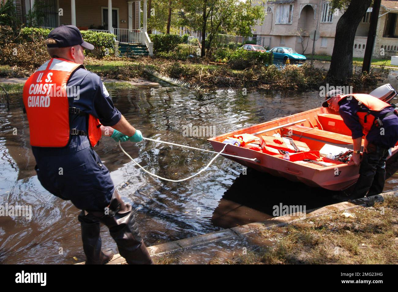 Marine Safety Unit - 26-HK-133-152. Hurricane Katrina Stock Photo - Alamy