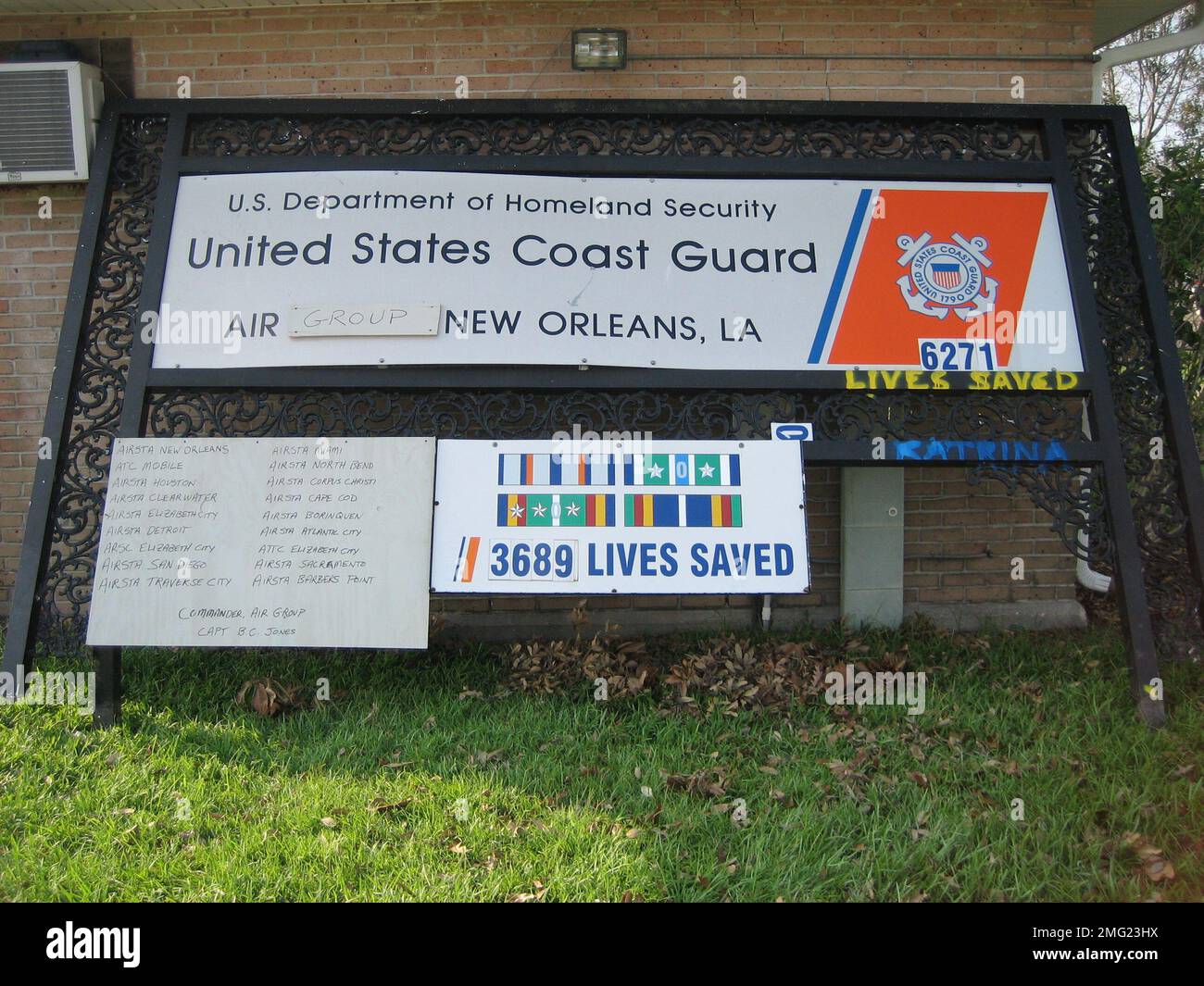 Coast Guard Structures - Air Stations - New Orleans - 26-HK-95-325 ...