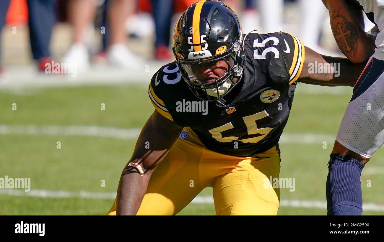 Pittsburgh Steelers linebacker Devin Bush (55) plays against the Denver ...