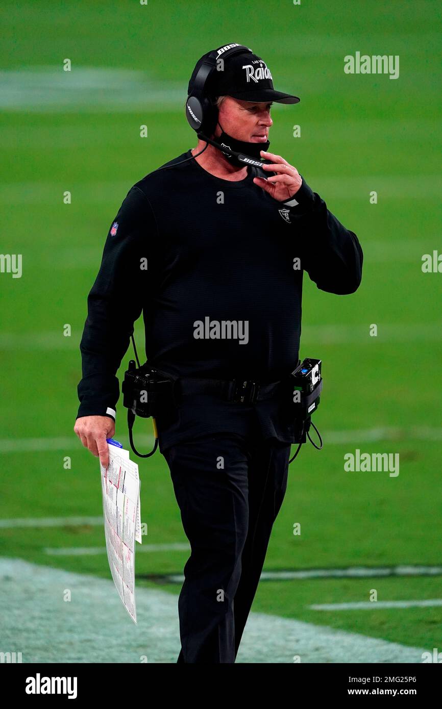 Las Vegas Raiders head coach Jon Gruden reacts during the second half ...