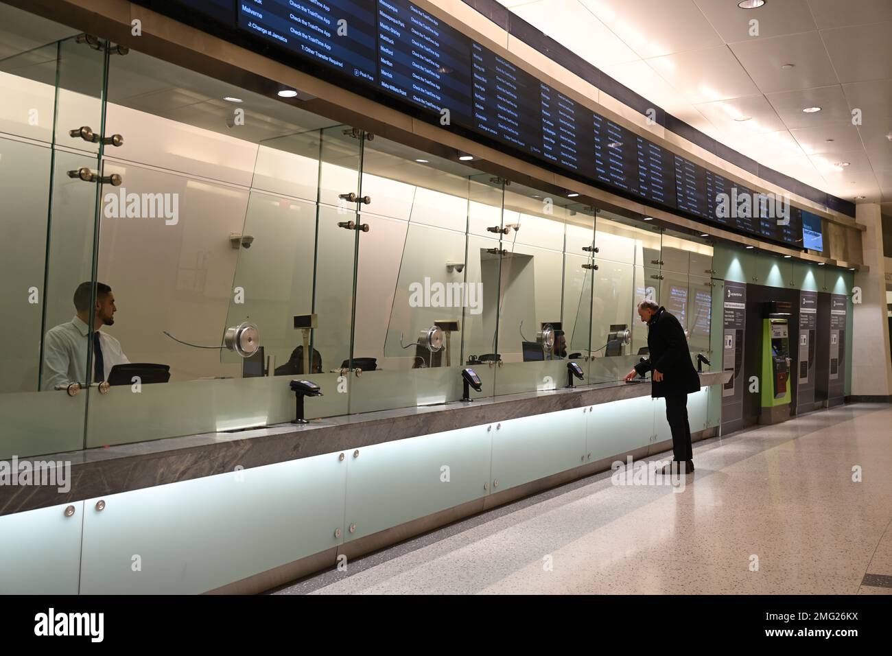Ticket windows hi-res stock photography and images - Alamy