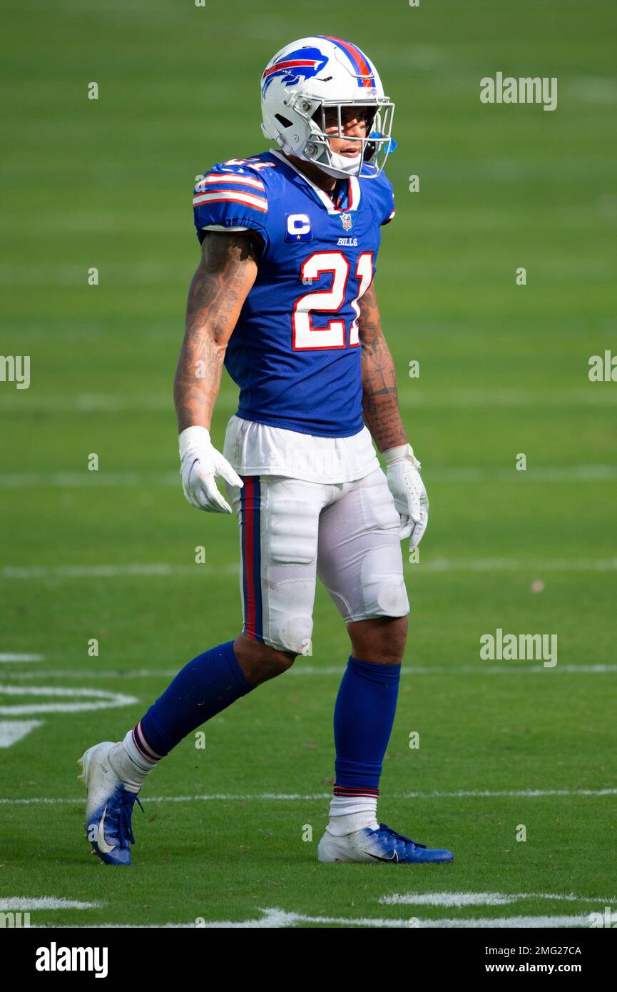 Buffalo Bills safety Jordan Poyer (21) in action against the Miami ...
