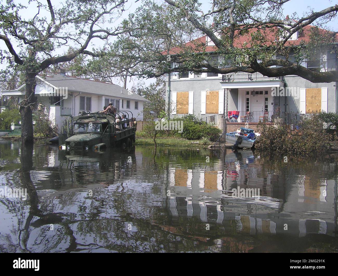 Marine Safety Unit Baton Rouge - New Orleans Flood Operations - 26-HK ...