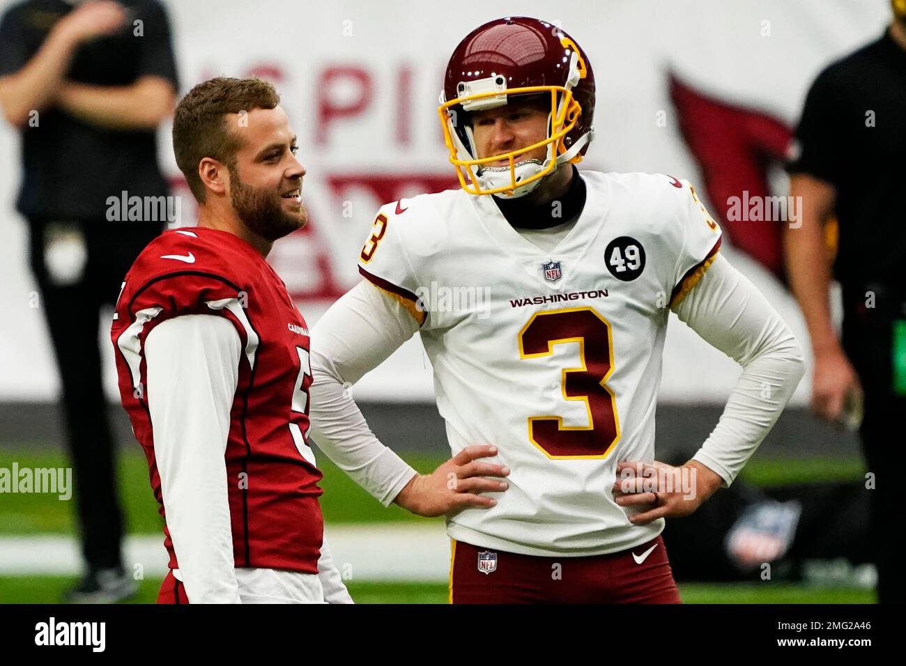 Arizona Cardinals kicker Zane Gonzalez (5) and Washington Football Team ...