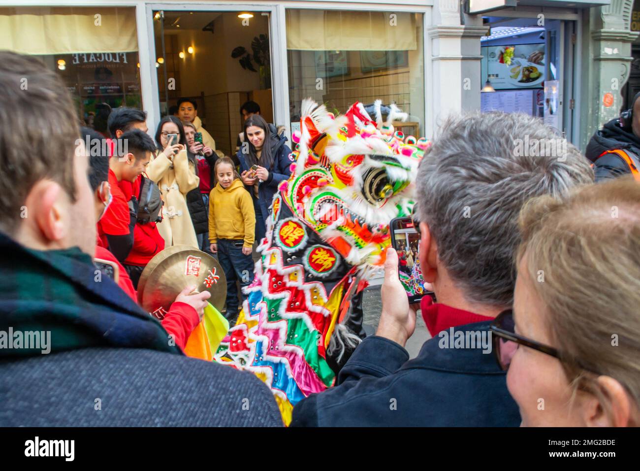 CHINATOWN, LONDON, ENGLAND - 22 January 2023: Lion dance in Chinatown on Chinese New Year Stock ...