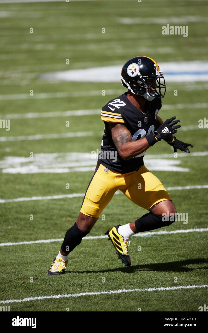 Pittsburgh Steelers cornerback Steven Nelson (22) in action against ...