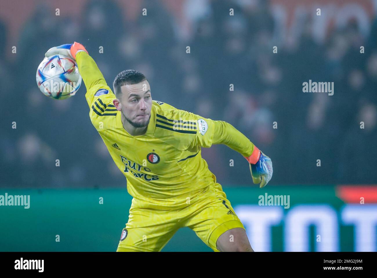 ROTTERDAM, NETHERLANDS - JANUARY 25: goalkeeper Justin Bijlow of Feyenoord during the Dutch ...