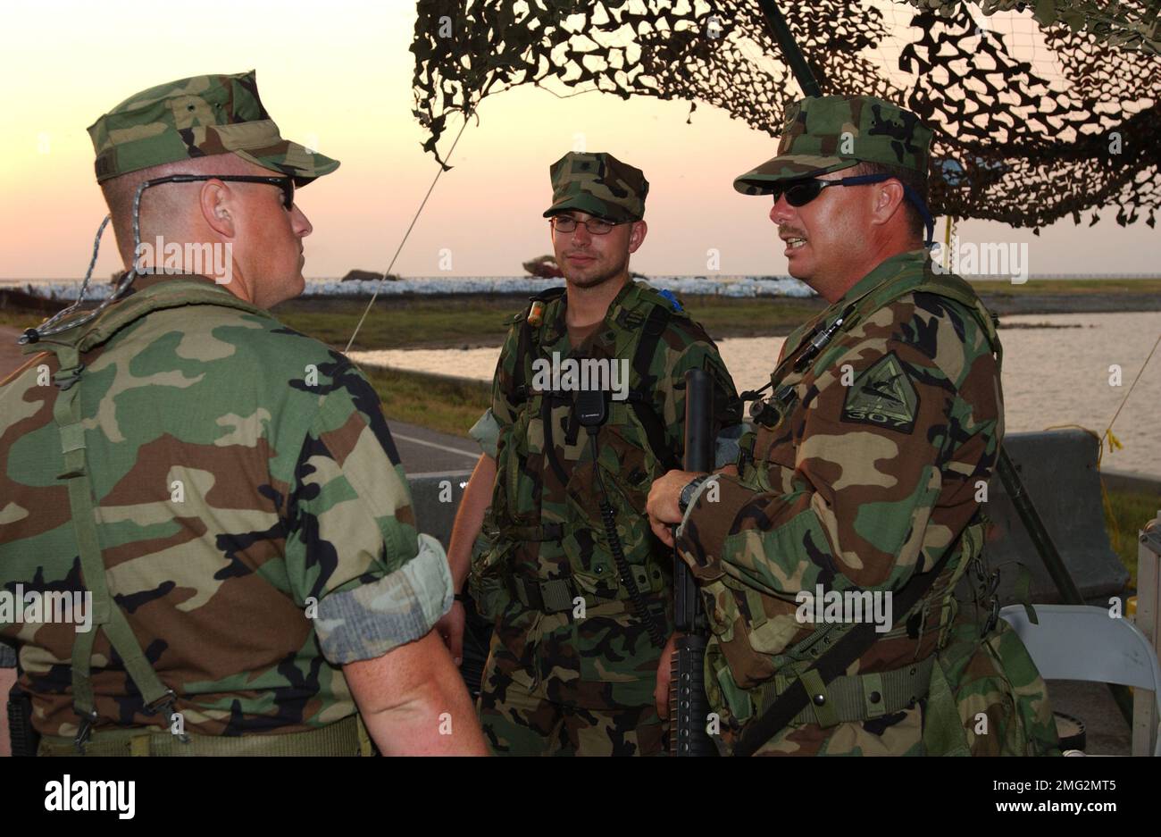 Coast Guard Personnel - 26-HK-412-51. Hurricane Katrina Stock Photo - Alamy
