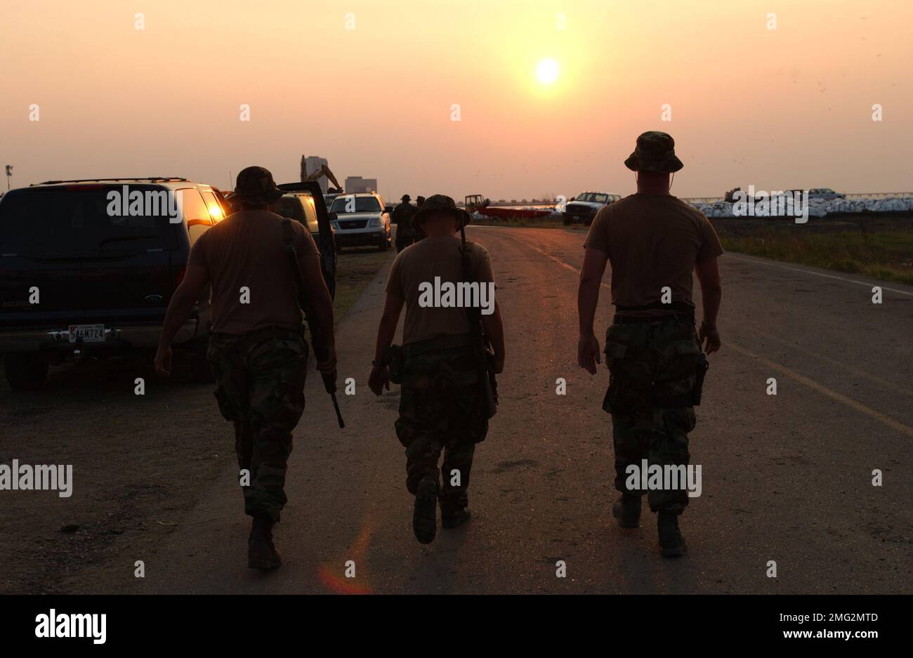 Coast Guard Personnel - 26-HK-412-47. Hurricane Katrina Stock Photo - Alamy