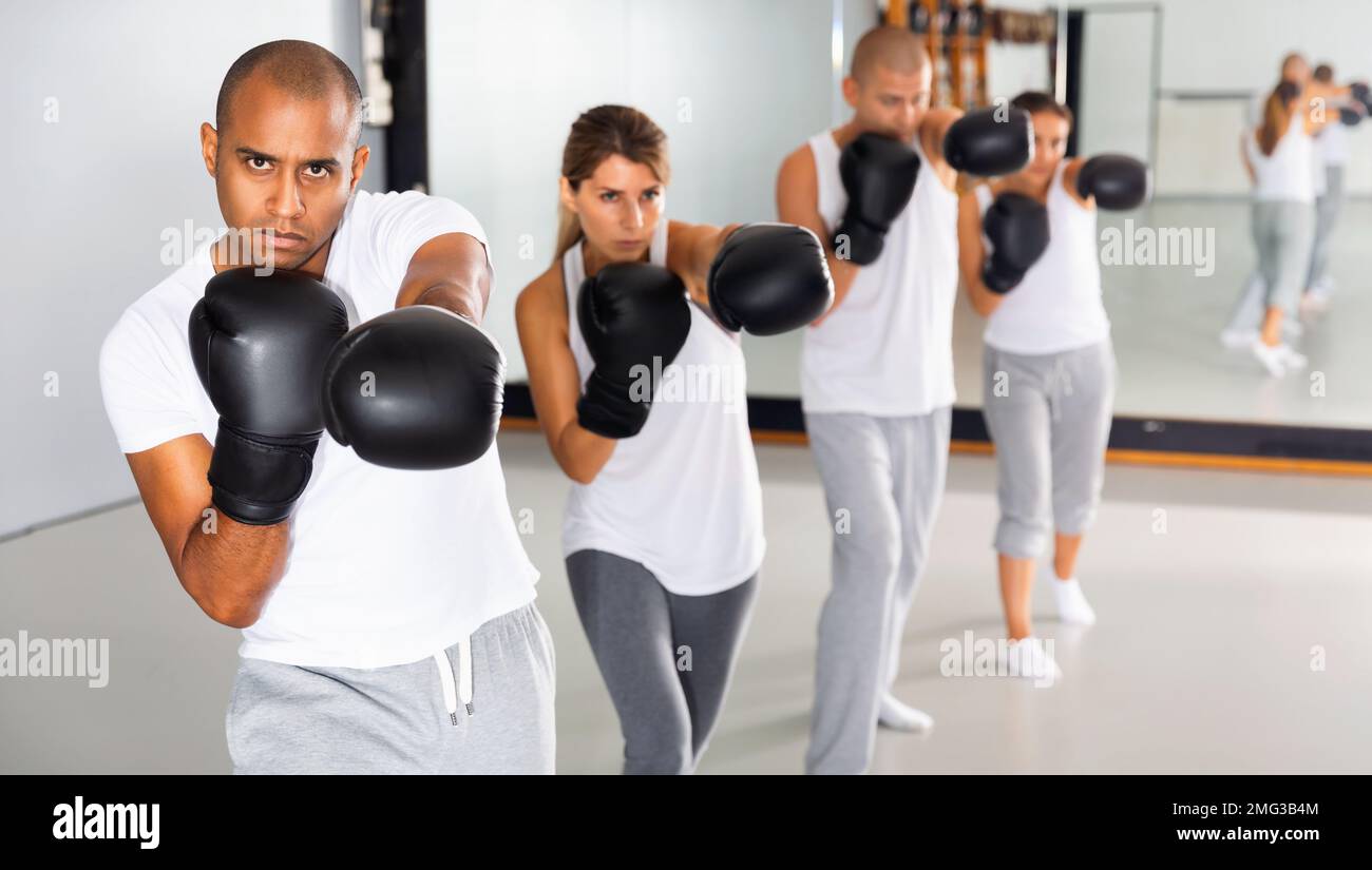 French athlete boxer hi-res stock photography and images - Alamy