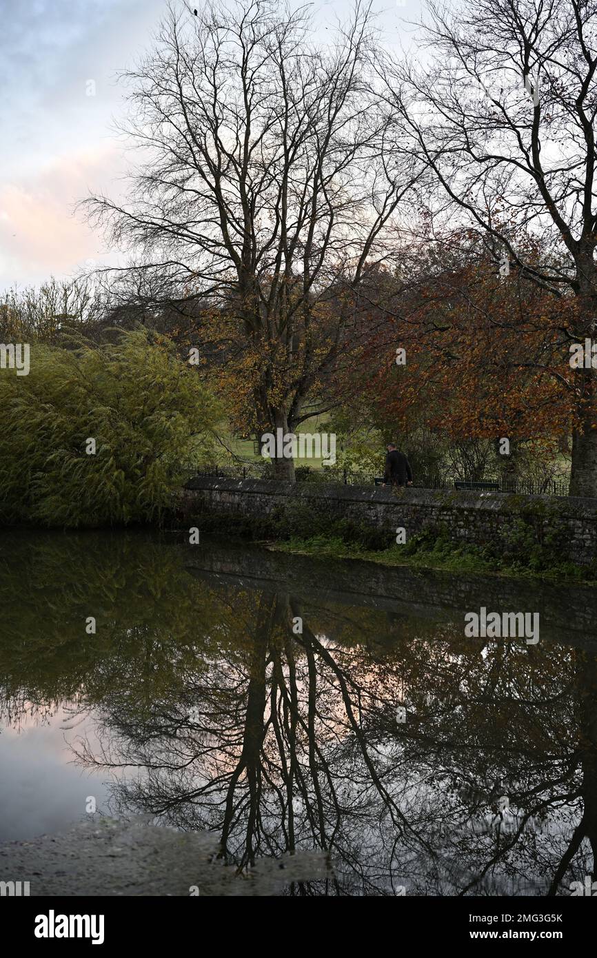 Dawn moat sunrise silhouette hi-res stock photography and images - Alamy