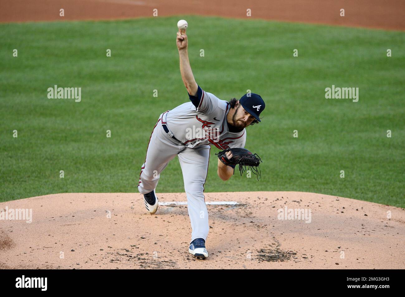 Atlanta Braves starting pitcher Ian Anderson delivers a pitch during a ...