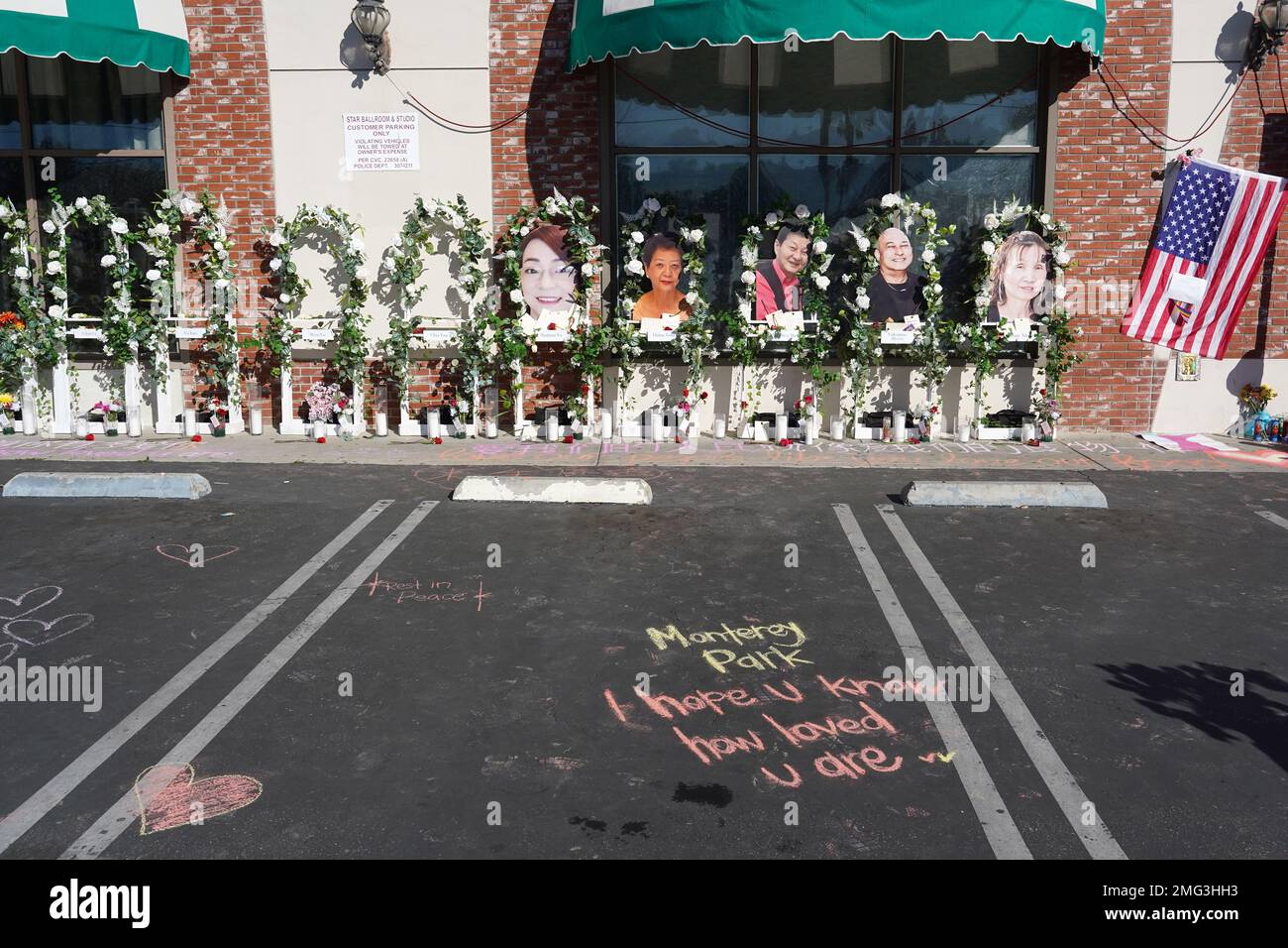 Man tau hi-res stock photography and images - Alamy