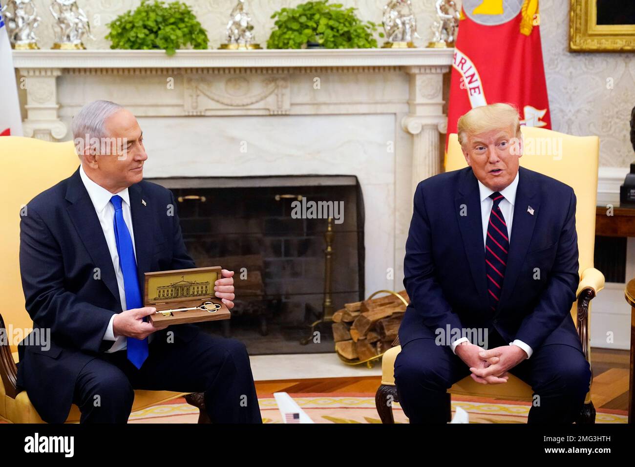 President Donald Trump meets with Israeli Prime Minister Benjamin ...