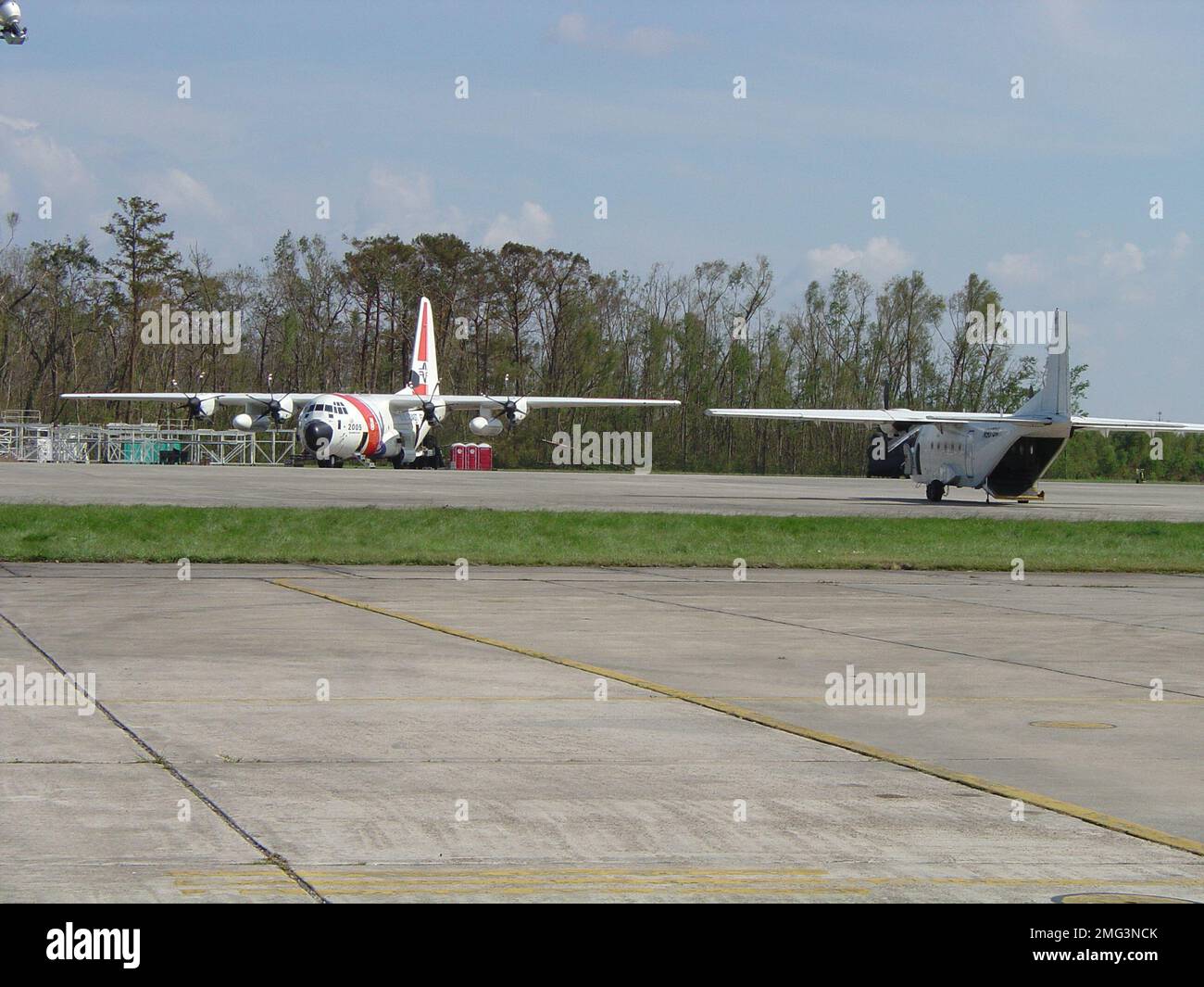 Coast Guard Structures - Air Stations - New Orleans - 26-HK-95-123 ...