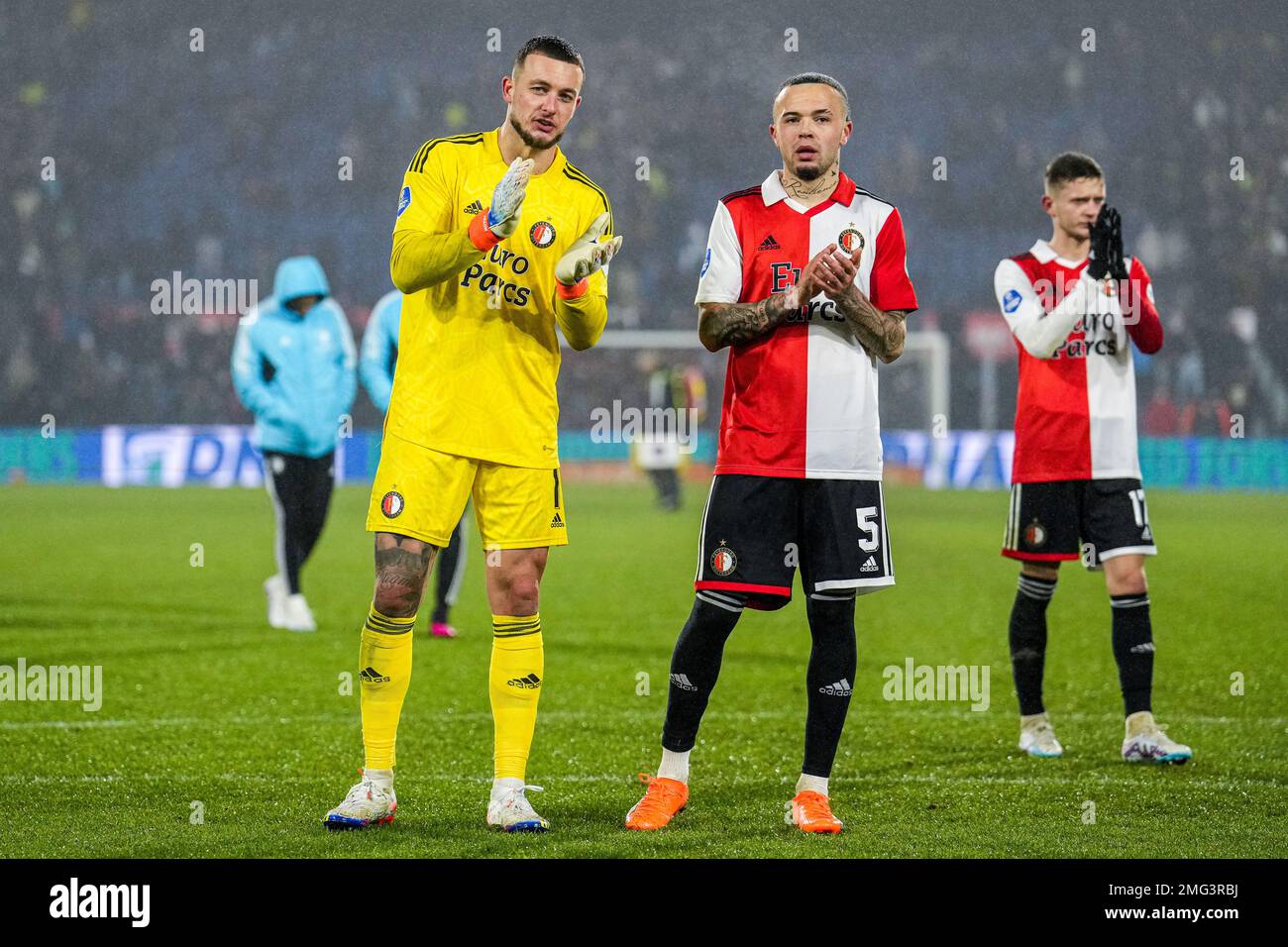 Rotterdam - Feyenoord keeper Justin Bijlow, Quilindschy Hartman of ...
