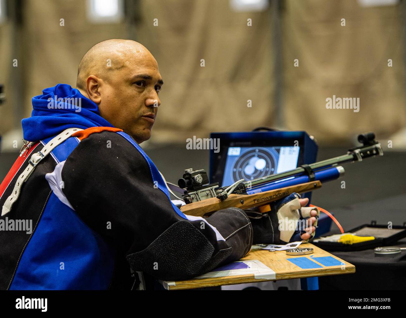 U.S. Air Force Senior Msgt. Brian Williams, a Team Air Force Warrior ...
