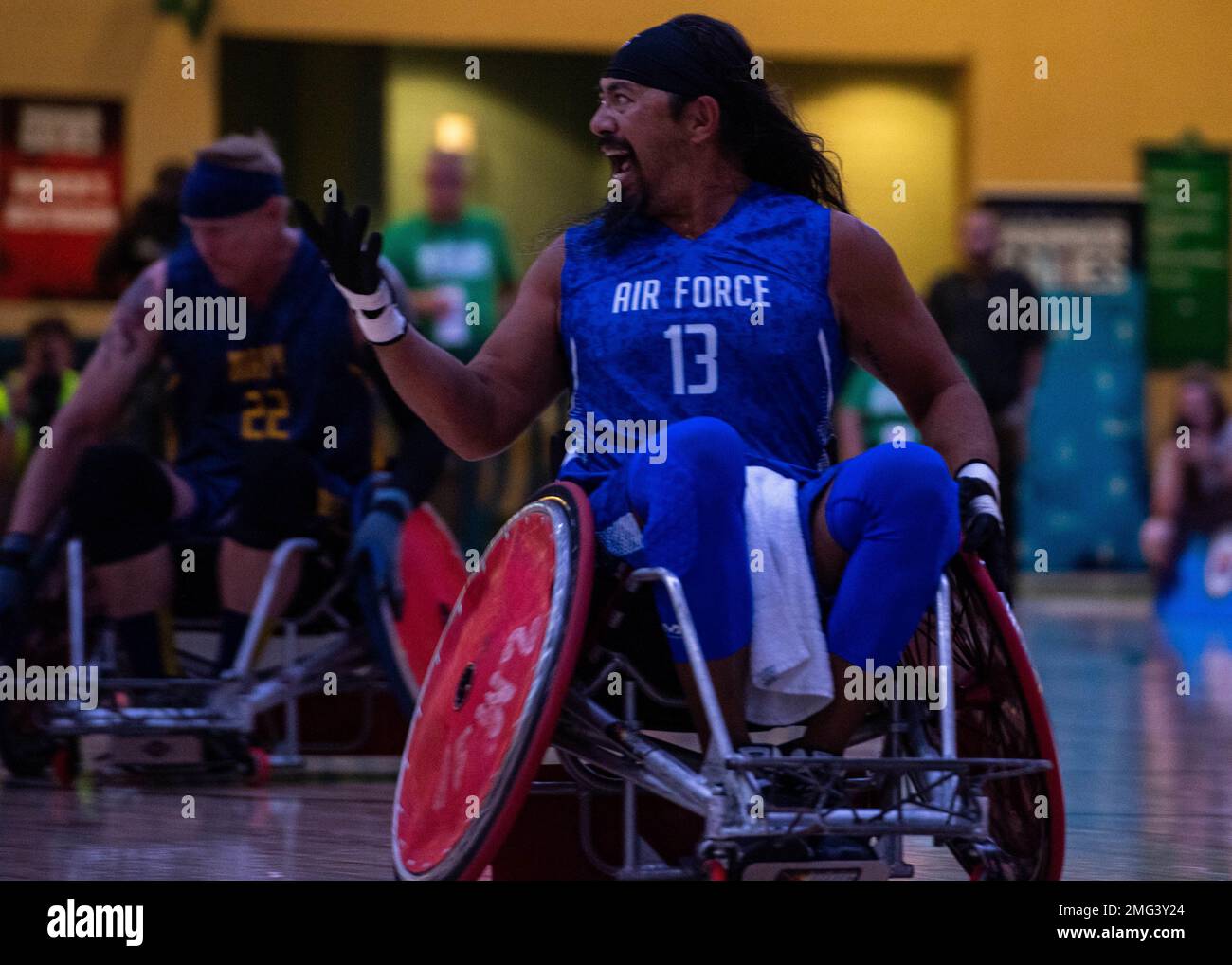 Adaptive athlete wheelchair hi-res stock photography and images - Alamy