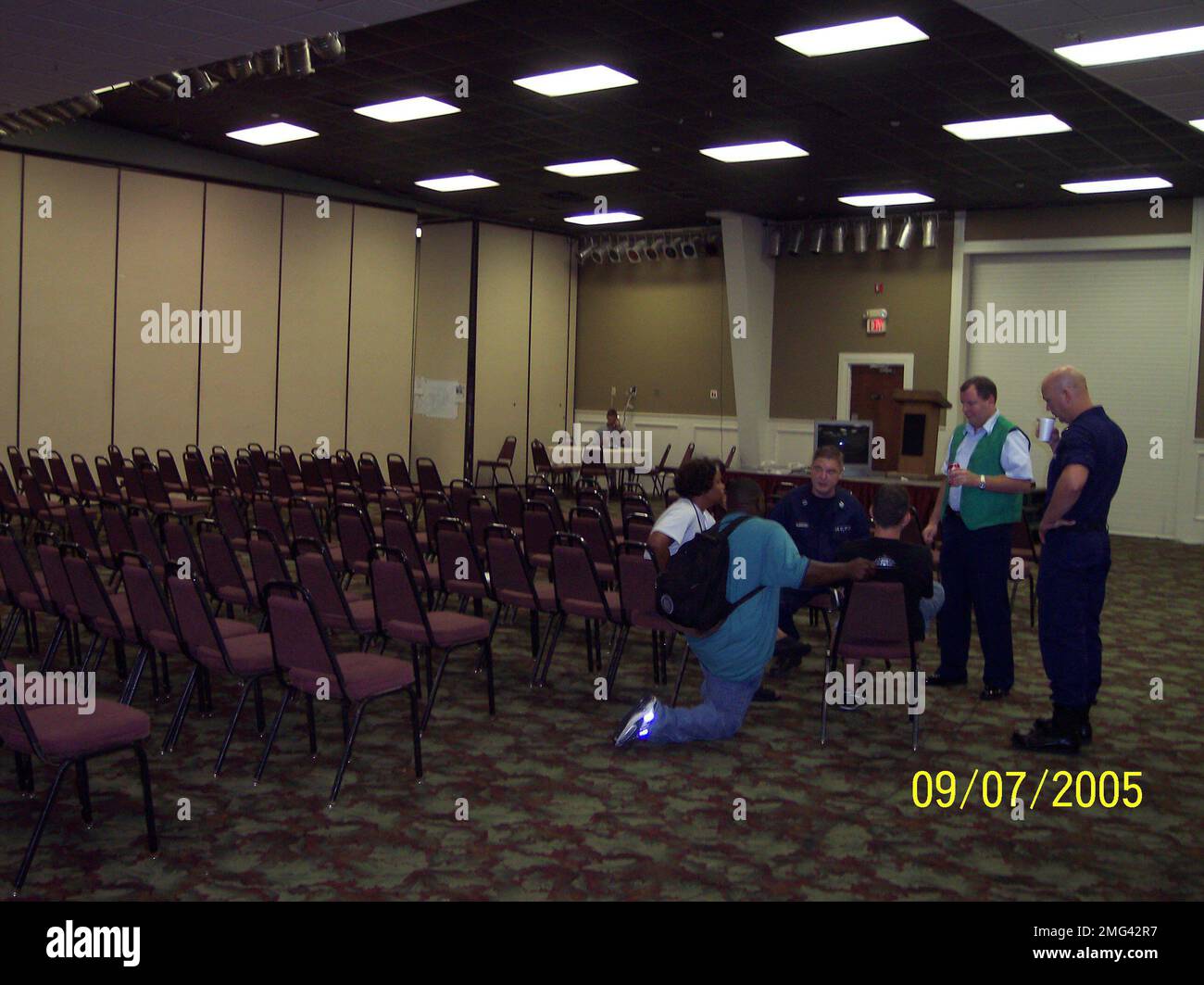 Incident Command Post - 26-HK-406-33. Hurricane Katrina Stock Photo - Alamy