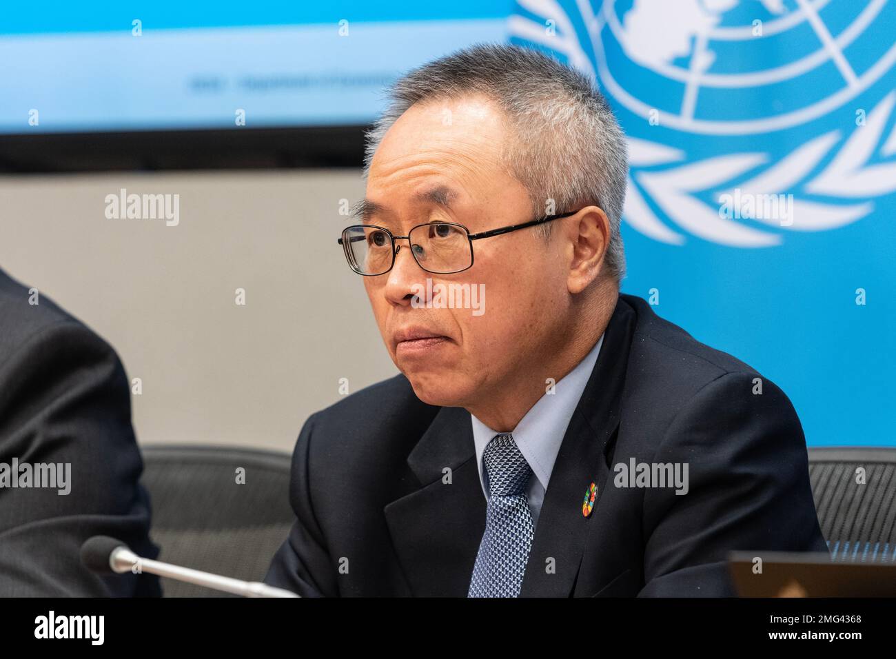 Li Junhua attends press briefing on the UN World Economic Situation and ...