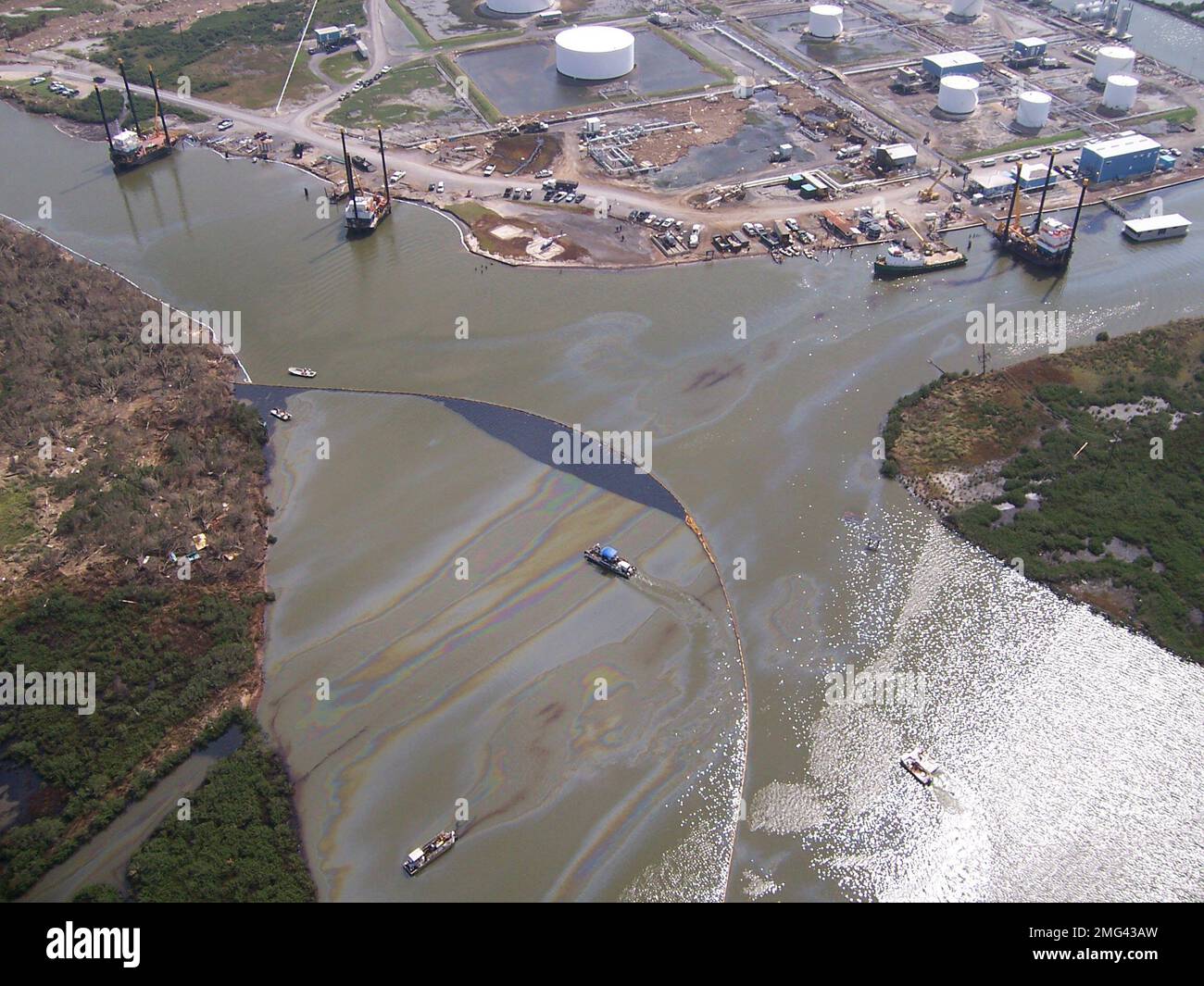Overflight - Potter - Port Fourchon - 26-HK-210-5. Lat/Long: 29 06.378N ...