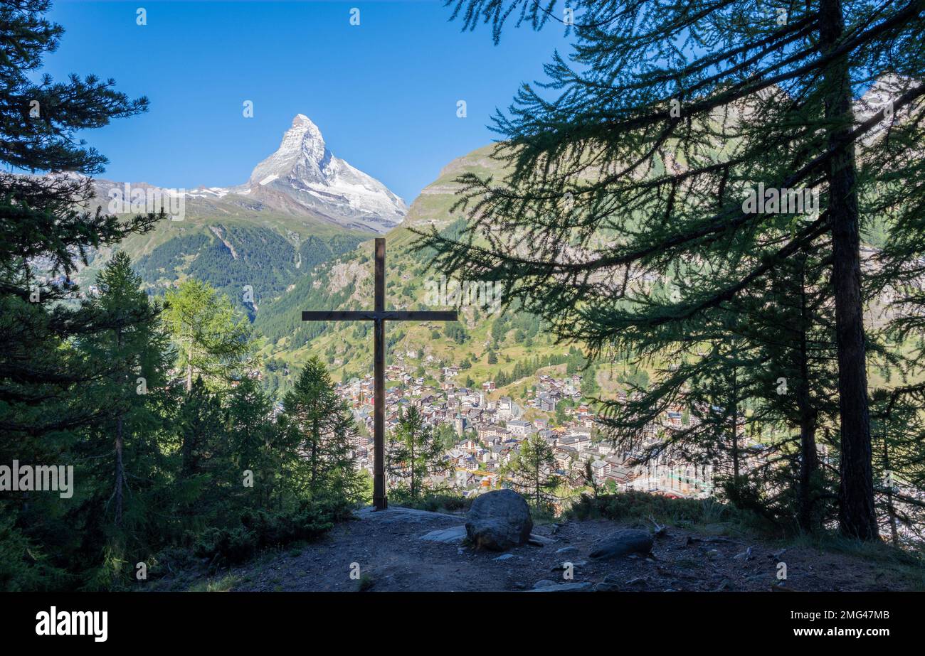 Traditional matterhorn mountain hi-res stock photography and images - Alamy