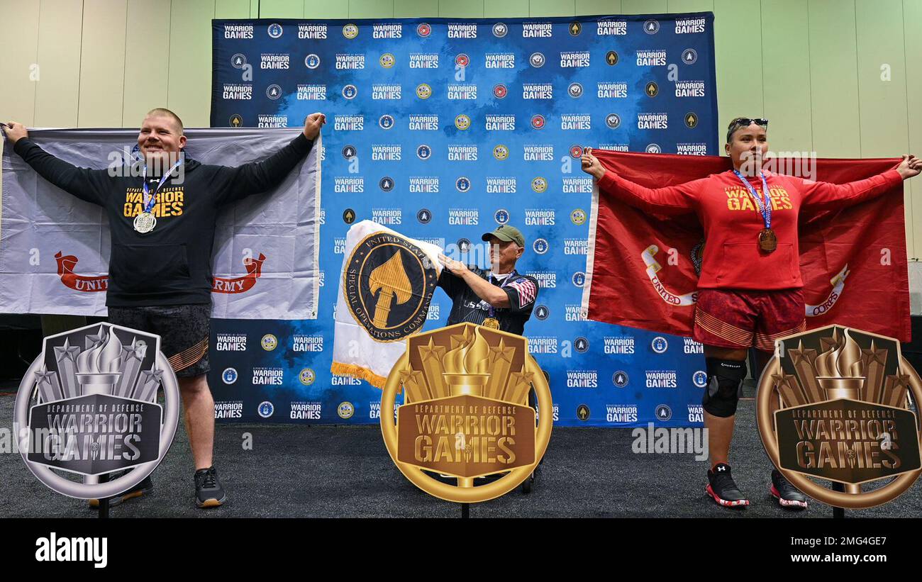 ORLANDO, Fla. (Aug. 21, 2022) Command Sgt. Maj. William Mcleroy(gold ...