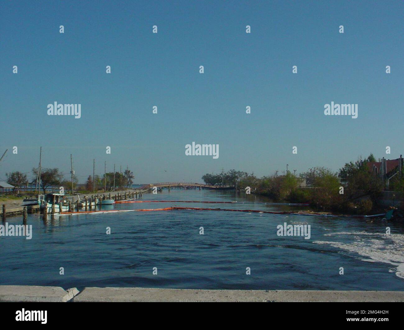 ESU Incident Command Post New Orleans - Katrina Sector - 26-HK-306-72 ...