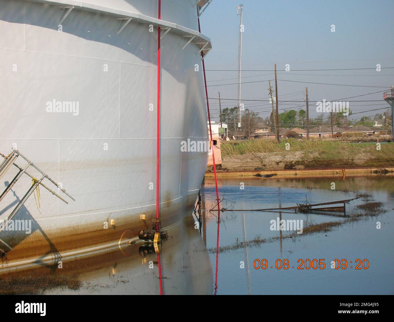 Pollution - ESU St. Louis Response - Murphy Oil - 26-HK-242-96. BREACH ...