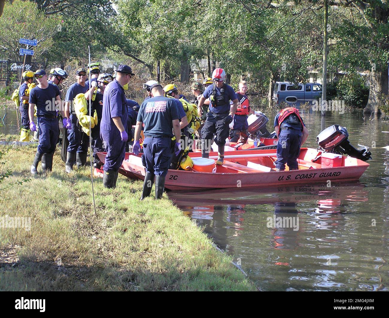 Marine Safety Unit Baton Rouge - New Orleans Flood Operations - 26-HK ...