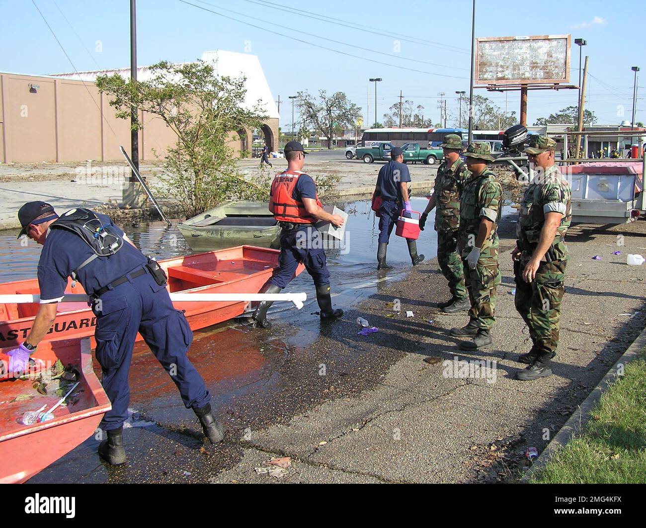 Marine Safety Unit Baton Rouge - New Orleans Flood Operations - 26-HK ...