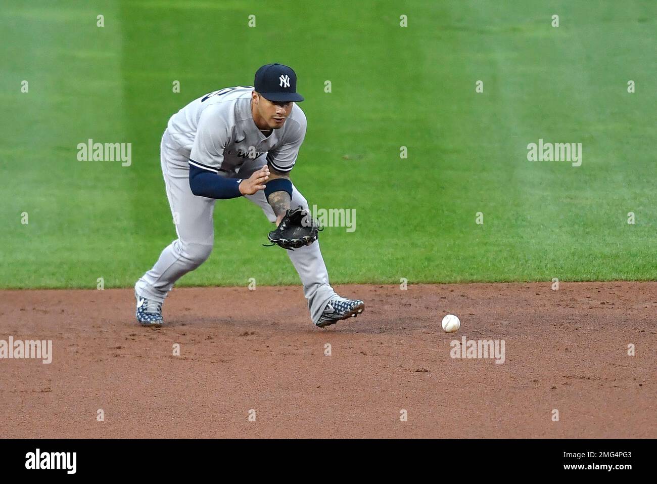 New York Yankees shortstop Gleyber Torres fields a double play ...