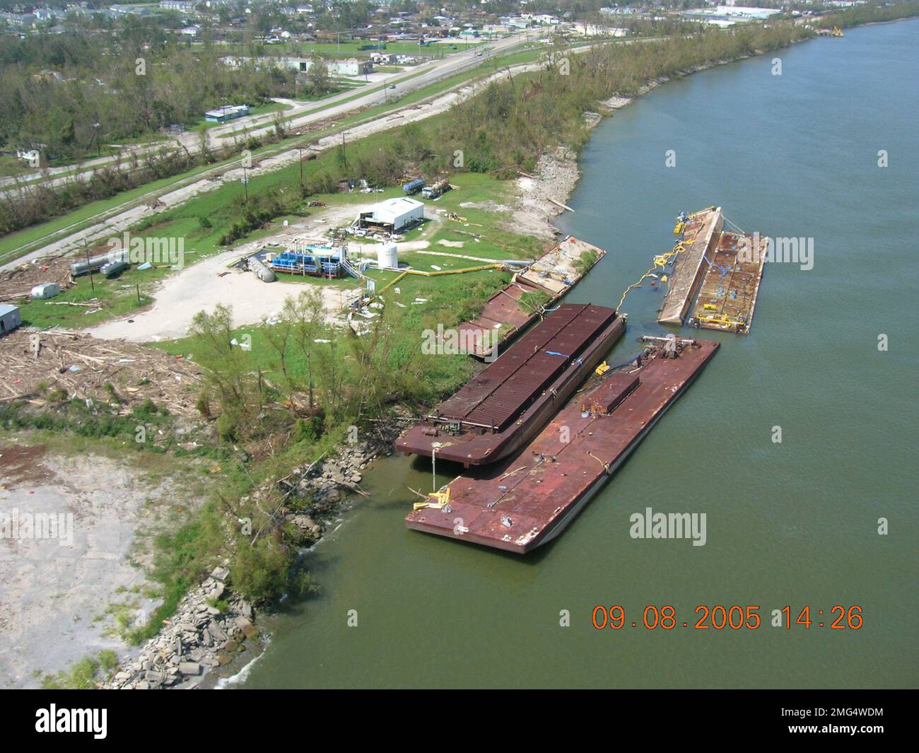 ESU St. Louis - Boats - 26-HK-317-55. Hurricane Katrina Stock Photo - Alamy