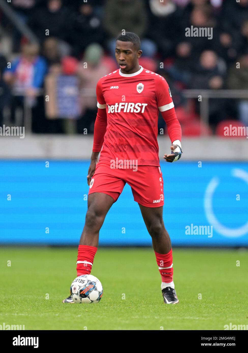 ANTWERP - William Pacho of Royal Antwerp FC during the Belgian Jupiler ...